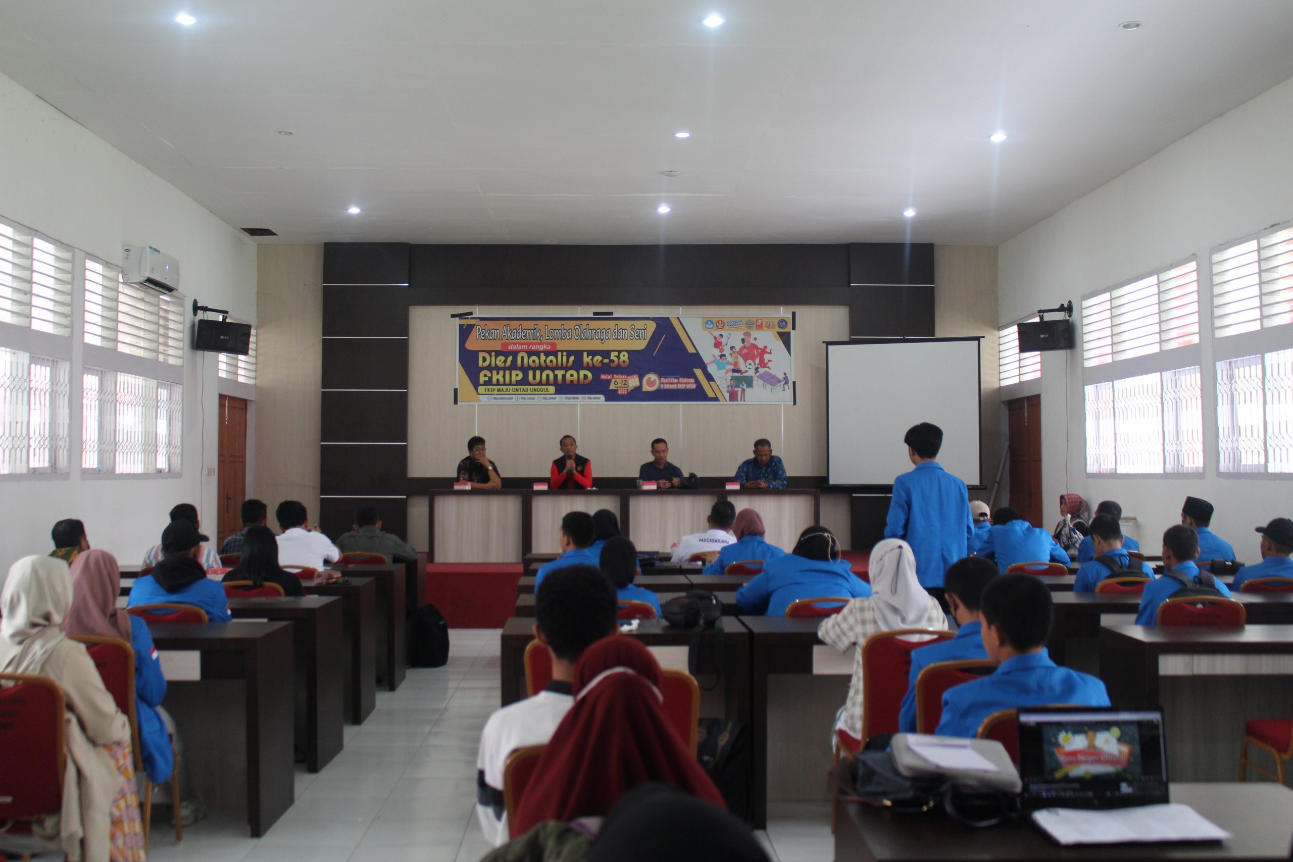 Pembukaan Porseni Maba FKIP UNTAD - FKIP Universitas Tadulako Pembukaan Porseni Maba FKIP UNTAD - FKIP Universitas Tadulako